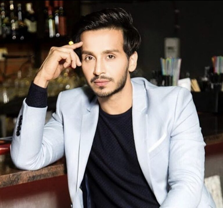 Param Singh Religion, Wikipedia, Girlfriend, Age, Instagram, Relationships